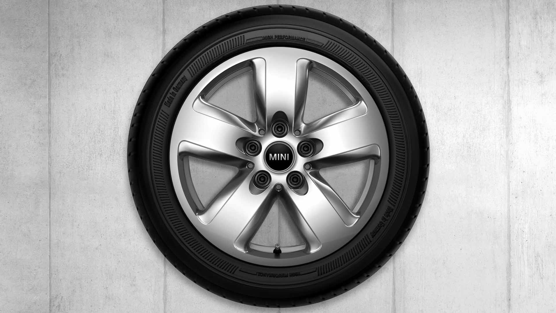 Light alloy wheel Revolite Spoke style 517 in Bright Silver metallic ...