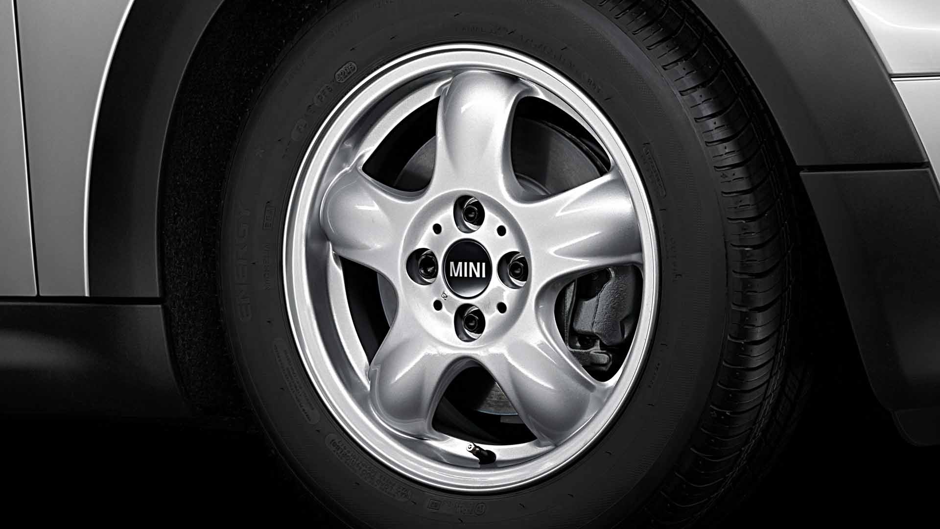 Light alloy wheel 5-Star Spooler R100 in Silver